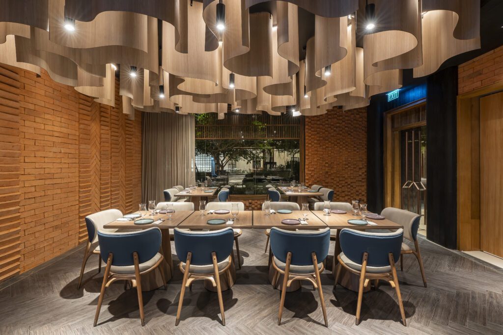 Nava Restaurant Bangkok - Thai Riverside Restaurant Bangkok